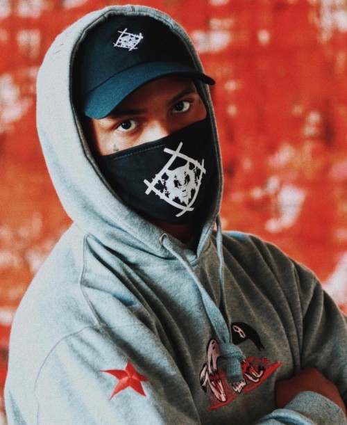 Xavier Wulf (#1009533) - HD Wallpaper & Backgrounds Download