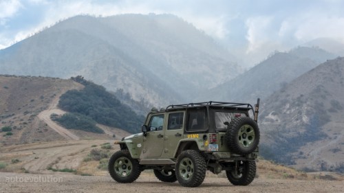Hd Wallpaper Of The Rugged Jeep Wrangler Overlooking - Jeep Wrangler ...