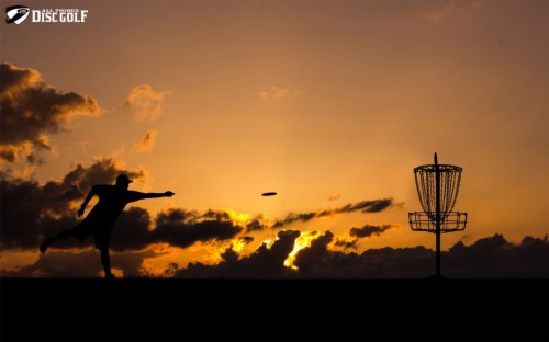 Disc Golf Wallpaper - Women's Disc Golf (#2090482) - HD Wallpaper ...