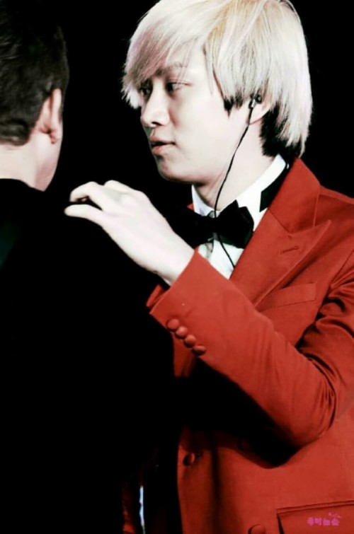 Performance (#1772037) - HD Wallpaper & Backgrounds Download