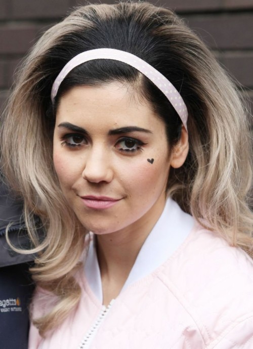 Marina And The Diamonds Wallpaper Full Hd Pics Widescreen - Marina And ...