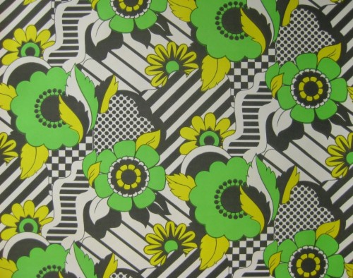 Tacky Gold Bathroom (#1833451) - HD Wallpaper & Backgrounds Download