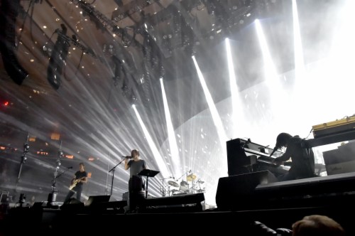 Radiohead (#2945828) - HD Wallpaper & Backgrounds Download