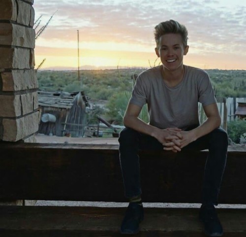 Tanner Foxes Hair Cut (#183086) - HD Wallpaper & Backgrounds Download