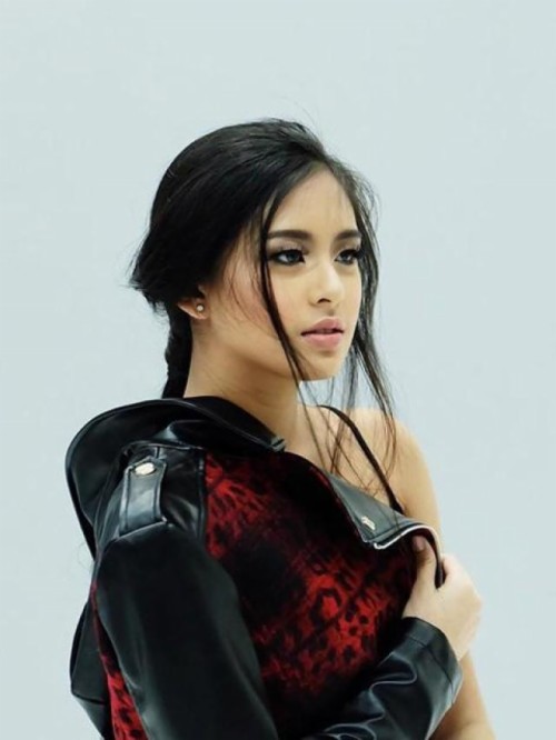 Gabbi - Girl (#193407) - HD Wallpaper & Backgrounds Download