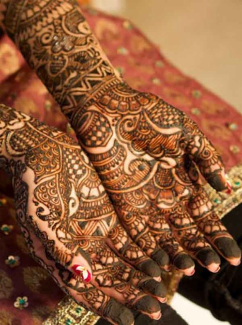 Mehndi Design Arabic - Mehndi Designs Traditional Henna Body Art ...