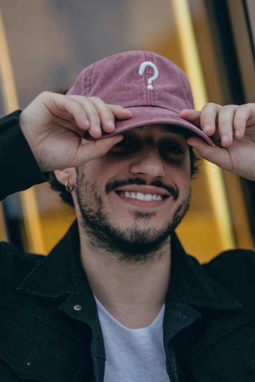 Russell Vitale Smile (#2596479) - HD Wallpaper & Backgrounds Download