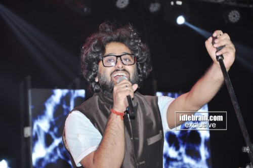 Full Hd Arijit Singh (#2373000) - HD Wallpaper & Backgrounds Download