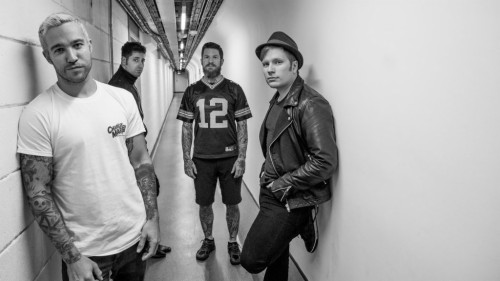 Fall Out Boy Wallpaper (#2910320) - HD Wallpaper & Backgrounds Download