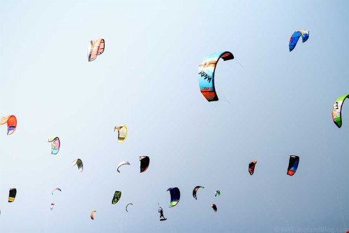 February - Blue Kite From The Kite Runner (#2918207) - HD Wallpaper ...