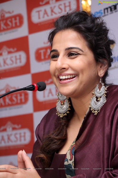 Makeover (#3057325) - HD Wallpaper & Backgrounds Download