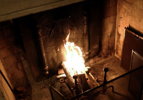 Chimney Fire (#3172838) - HD Wallpaper & Backgrounds Download