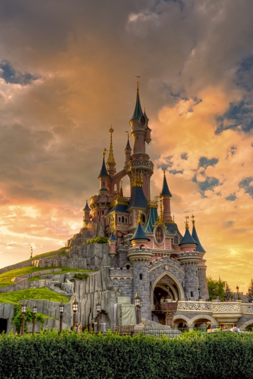 Disneyland In Paris Pretty Wallpapers Tumblr, Cute - Disneyland Park ...