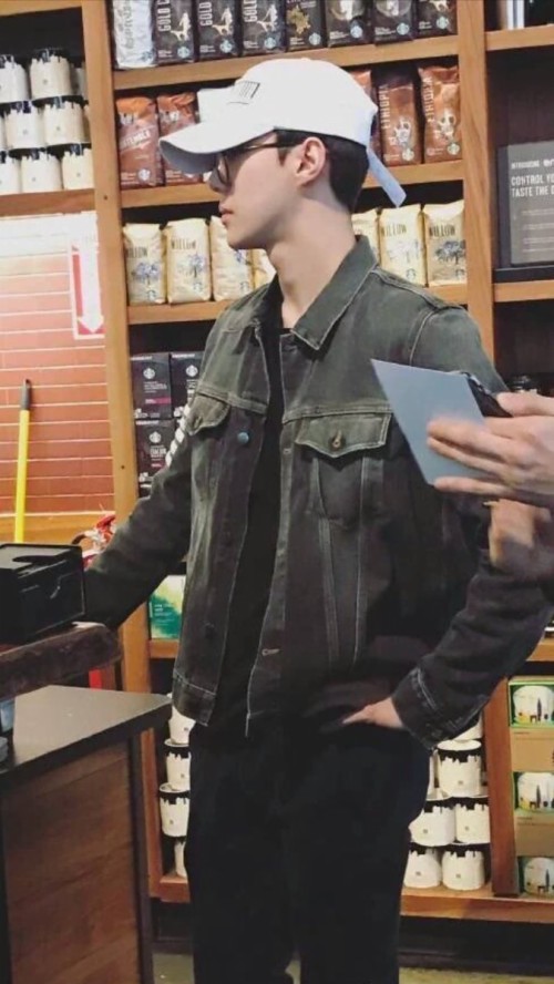 Mark Lee Boyfriend Material (#2853229) - HD Wallpaper & Backgrounds ...