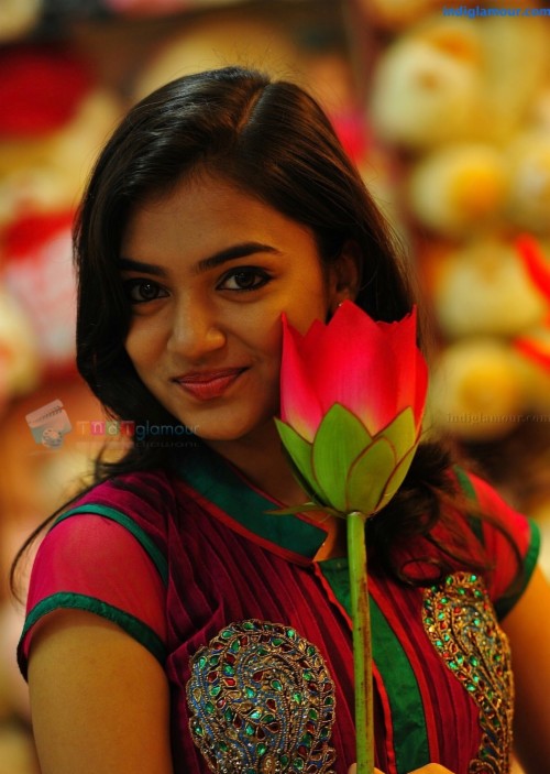 Download Nazriya Nazim Hd Photos & Wallpapers In 1080p - Nazriya Nazim ...