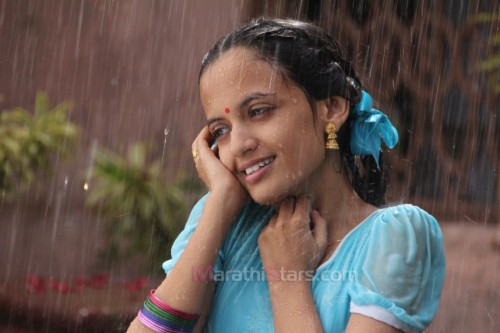 Ketaki Chitale Marathi Actress Photos Biography Tuza - Ambat God ...
