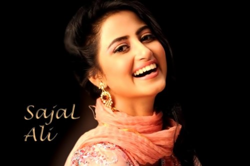 Sajal Ali Hd Wallpaper - Pakistani Model Sajal Ali (#1180618) - HD ...