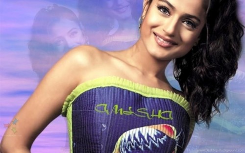 Ameesha Patel - Amisha Patel (#668559) - HD Wallpaper & Backgrounds ...
