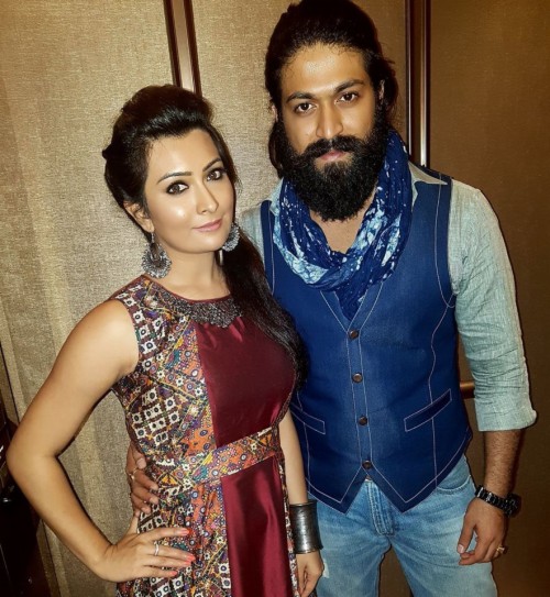 Radhika Pandit Images - Radhika Pandit With Her Husband (#672664) - HD ...