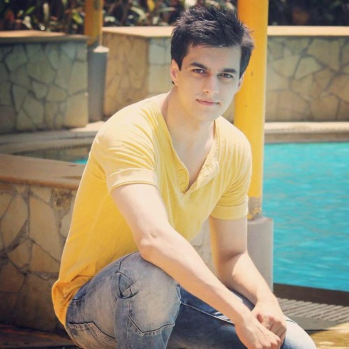 Mohsin Khan Photo Download (#771895) - HD Wallpaper & Backgrounds Download