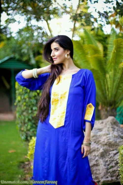 Actress Hareem Farooq Hot (#820285) - HD Wallpaper & Backgrounds Download