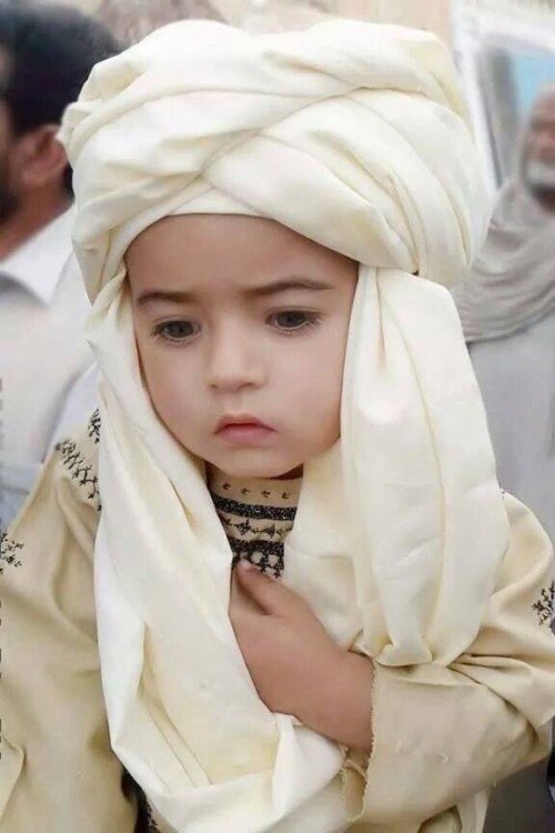 Baloch Culture Kids (#832843) - HD Wallpaper & Backgrounds Download