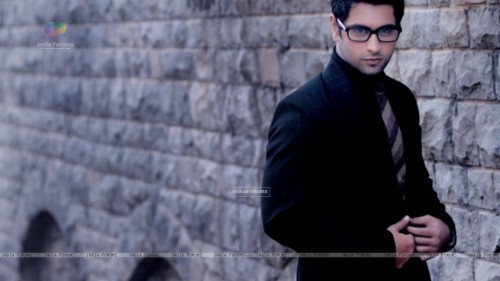 Ankit Gera Size - Gentleman (#992050) - HD Wallpaper & Backgrounds Download